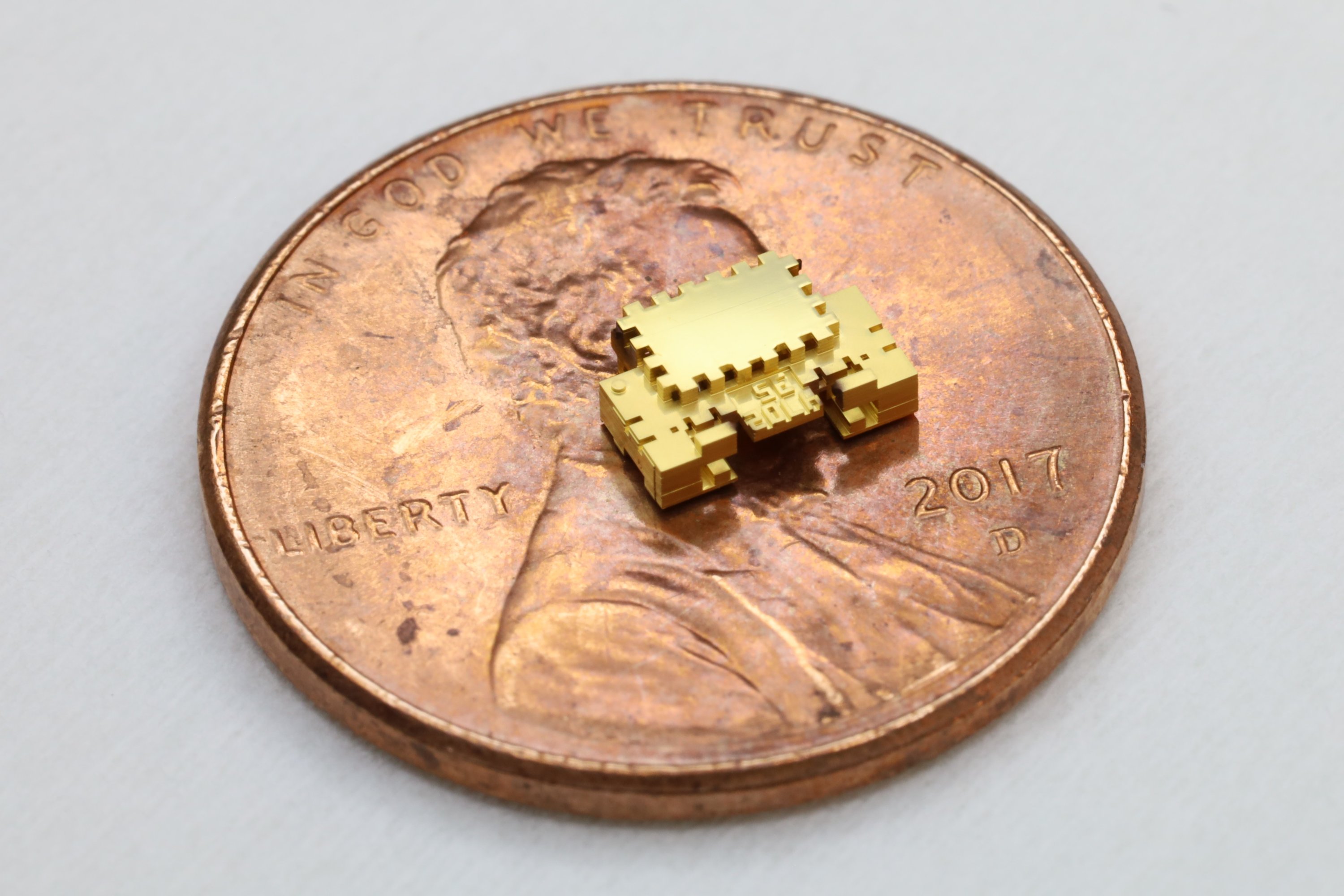 Ultra-Broadband SMT Filter Products